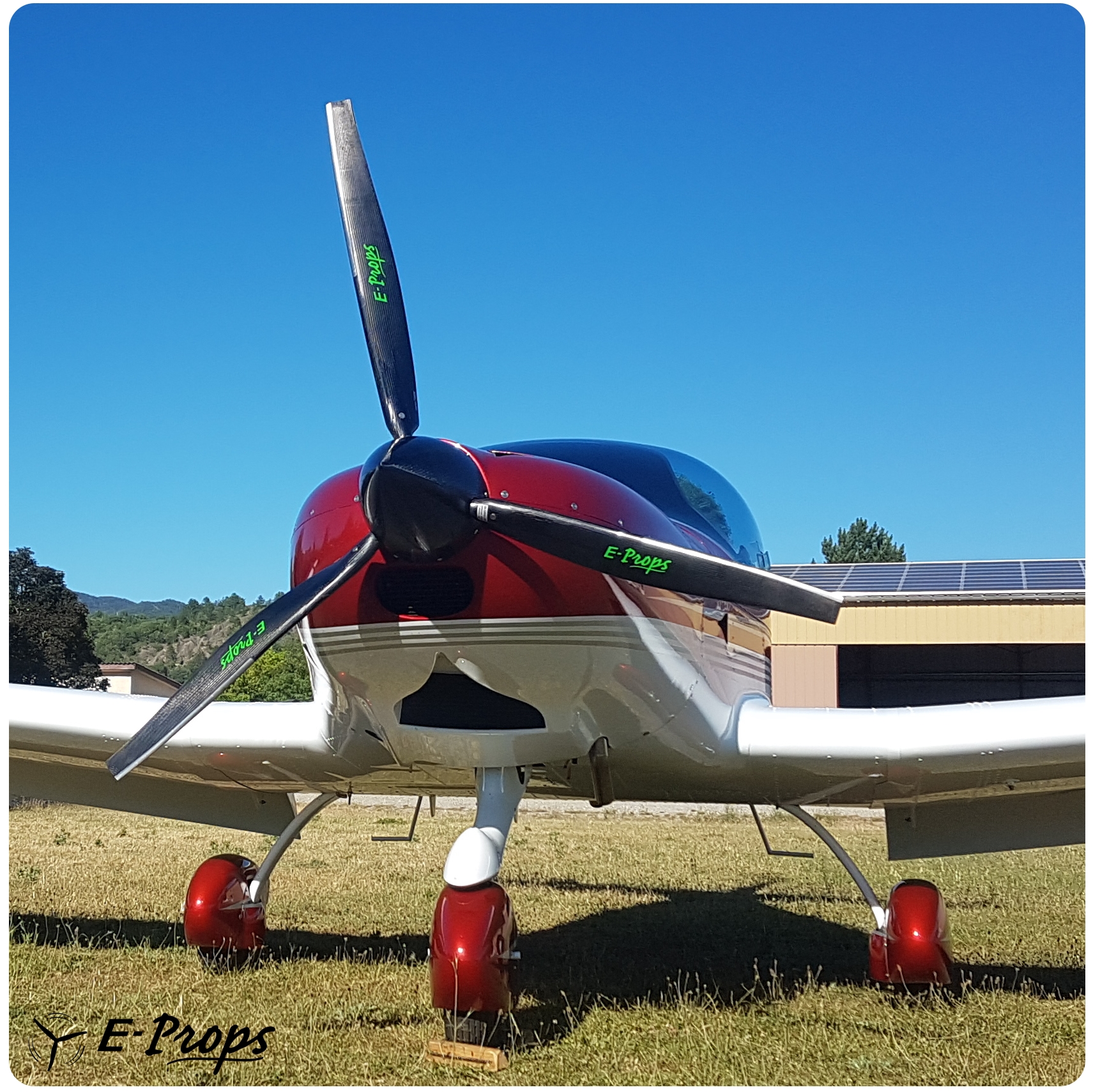 Glorieuse: the best propeller for Bristell XL8 - E-PROPS Carbon ...