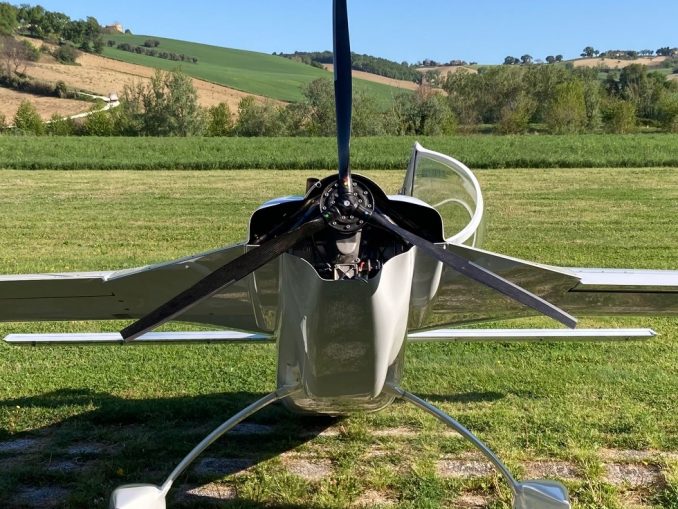 E-PROPS : Carbon-Titanium Propellers for Aircraft, Ultralights ...
