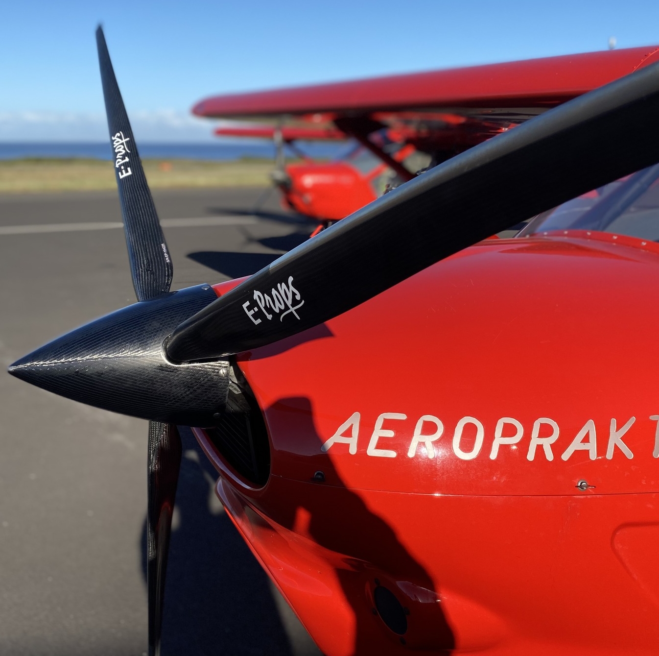 Ultra-light & very strong propellers : is it possible? - E-PROPS Carbon ...