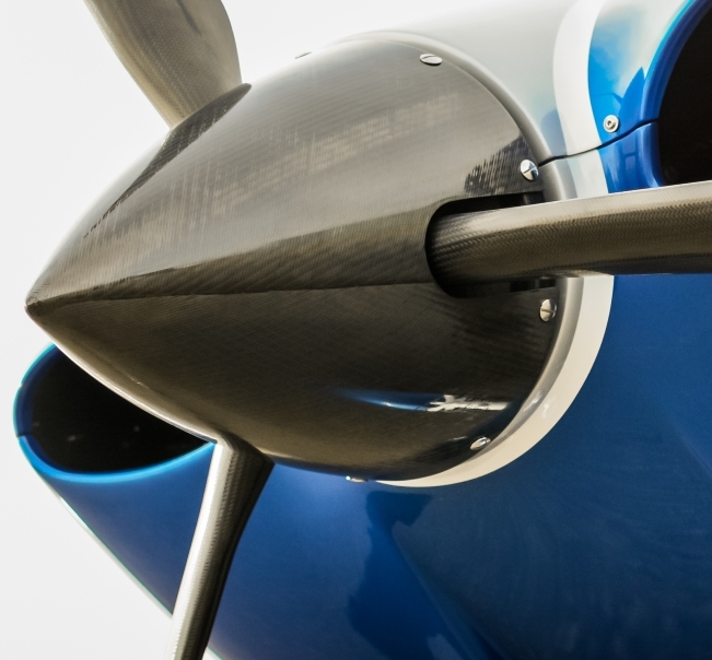 E-Props Carbon Spinners - E-PROPS Carbon-Titanium Propellers for Aviation