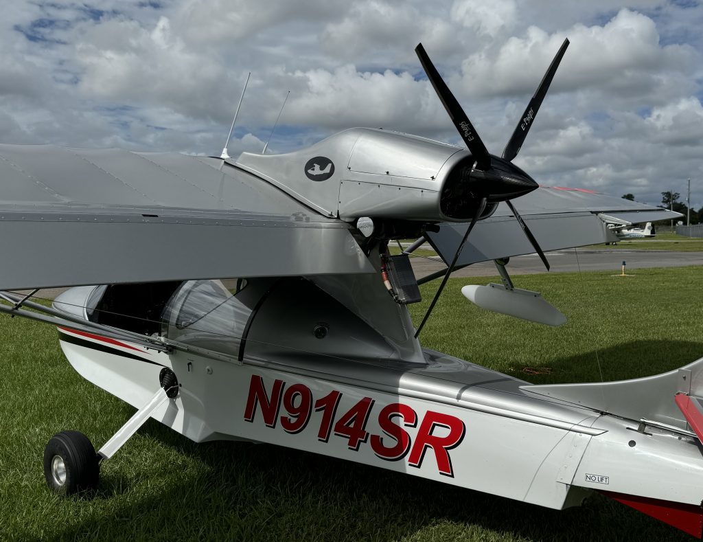 SeaRey, Larry & E-Props - E-PROPS Carbon-Titanium Propellers for Aviation